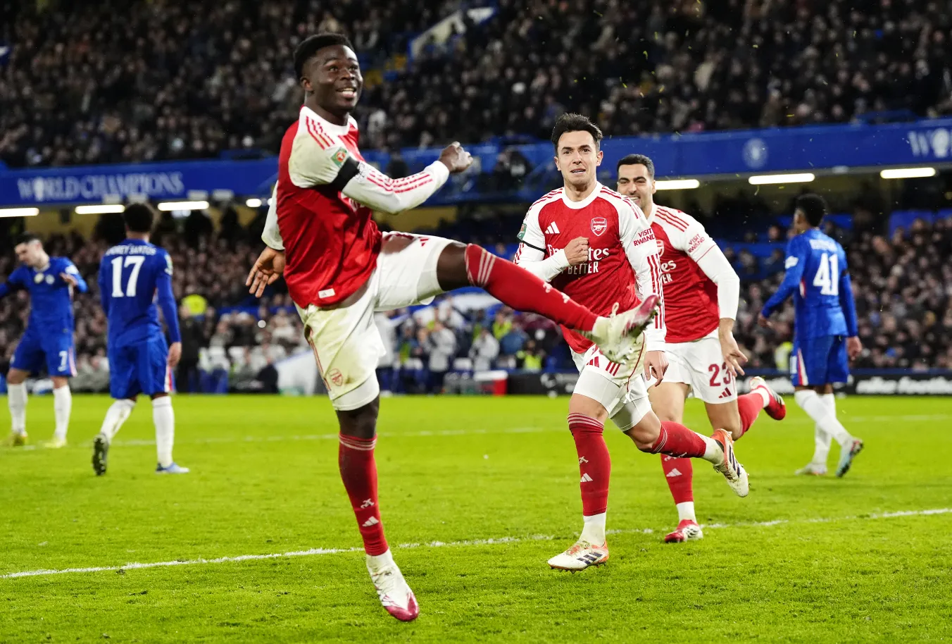 Arsenal edge Chelsea in thrilling League Cup semi-final | Morning Star