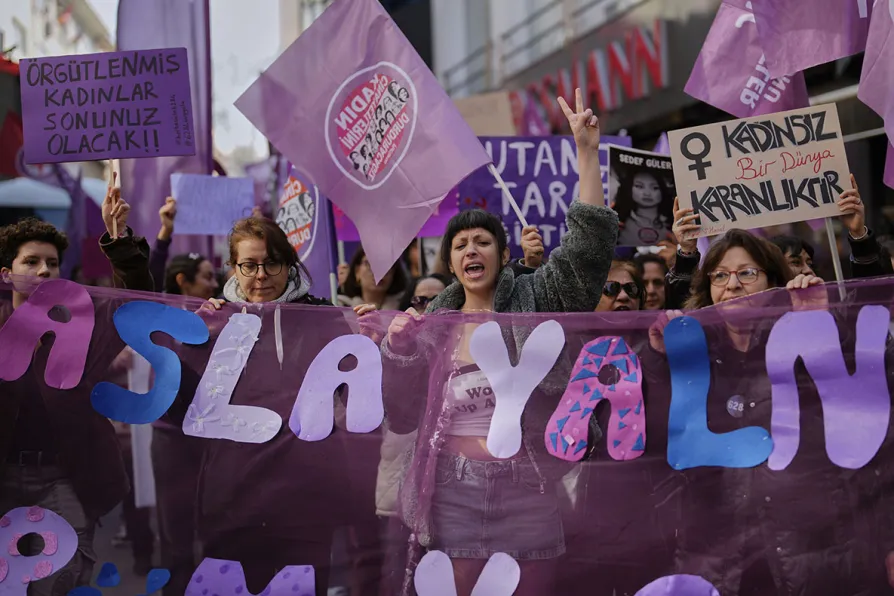 Women take to the streets across the world demanding end to inequality ...