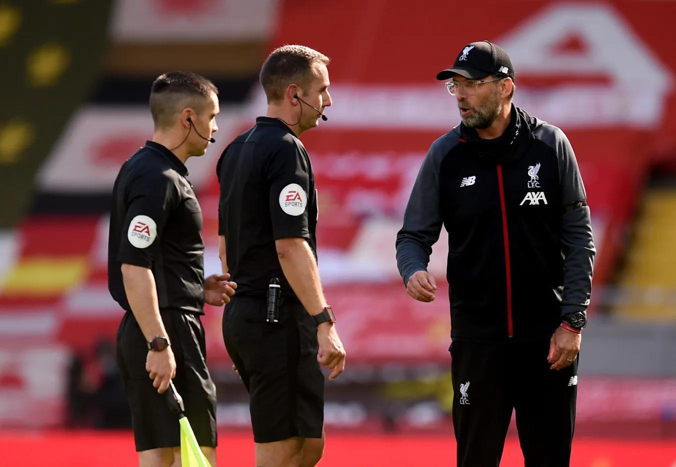 Referee suspended for alleged slurs against former Liverpool boss Klopp | Morning Star